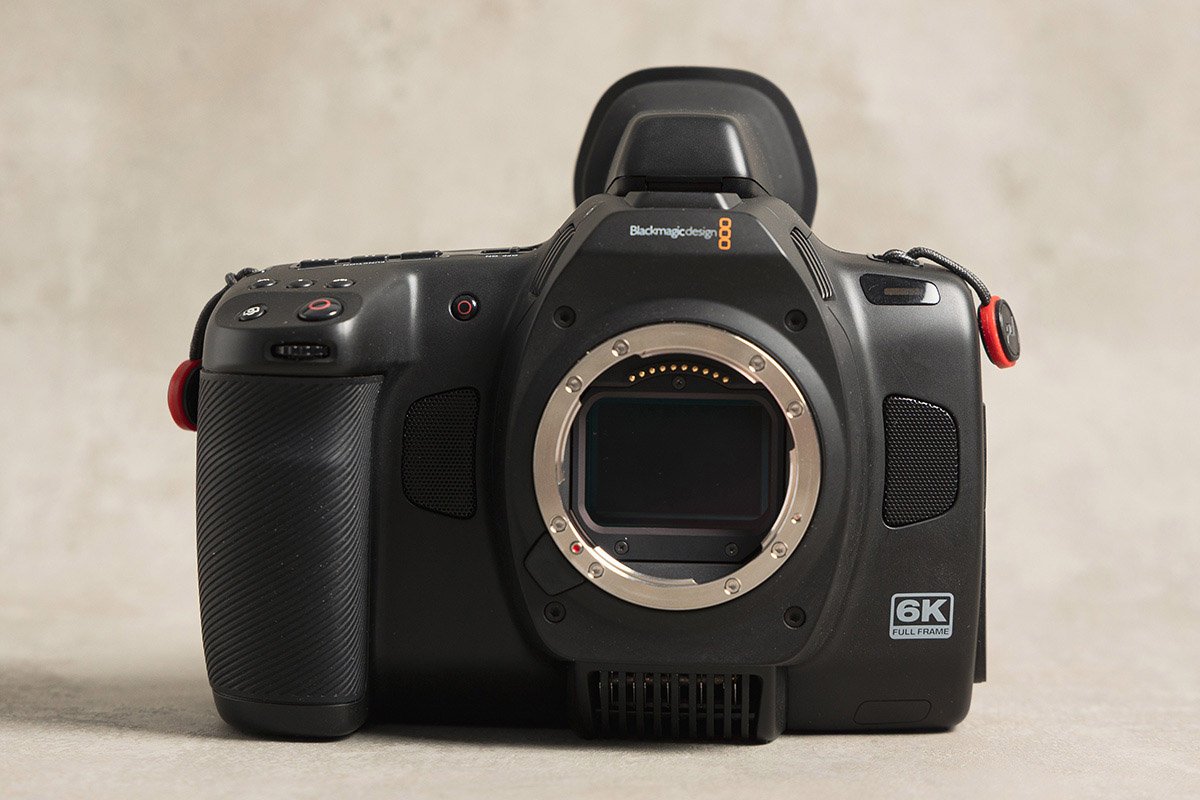 Blackmagic Cinema Camera 6K: ¿qué aportan el full frame y la montura L ...